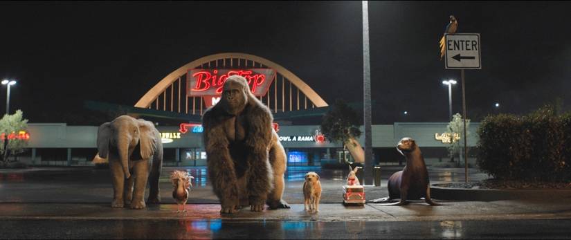 The One and Only Ivan Trailer Brings One Very Special Gorilla to ...