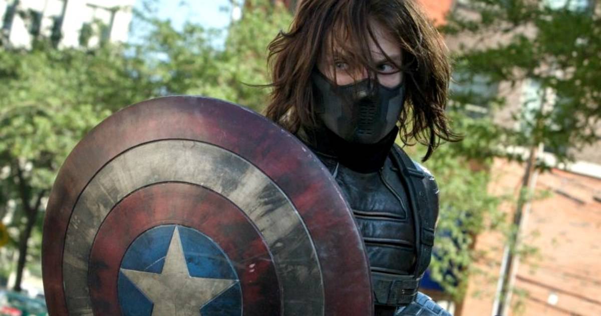 Captain America 3 Photo Has Winter Solider & Falcon on the Run