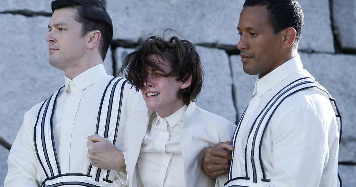 Equals Review: A Quiet, Satisfying Sci-Fi Romeo & Juliet
