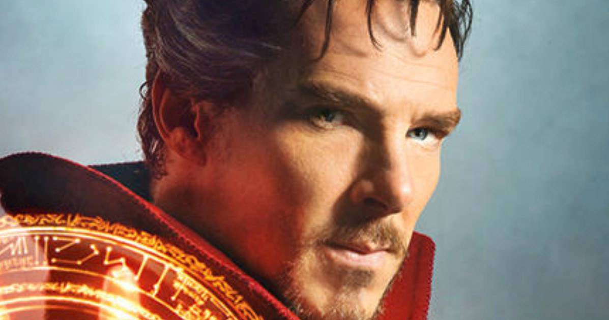 First Look at Benedict Cumberbatch as Doctor Strange