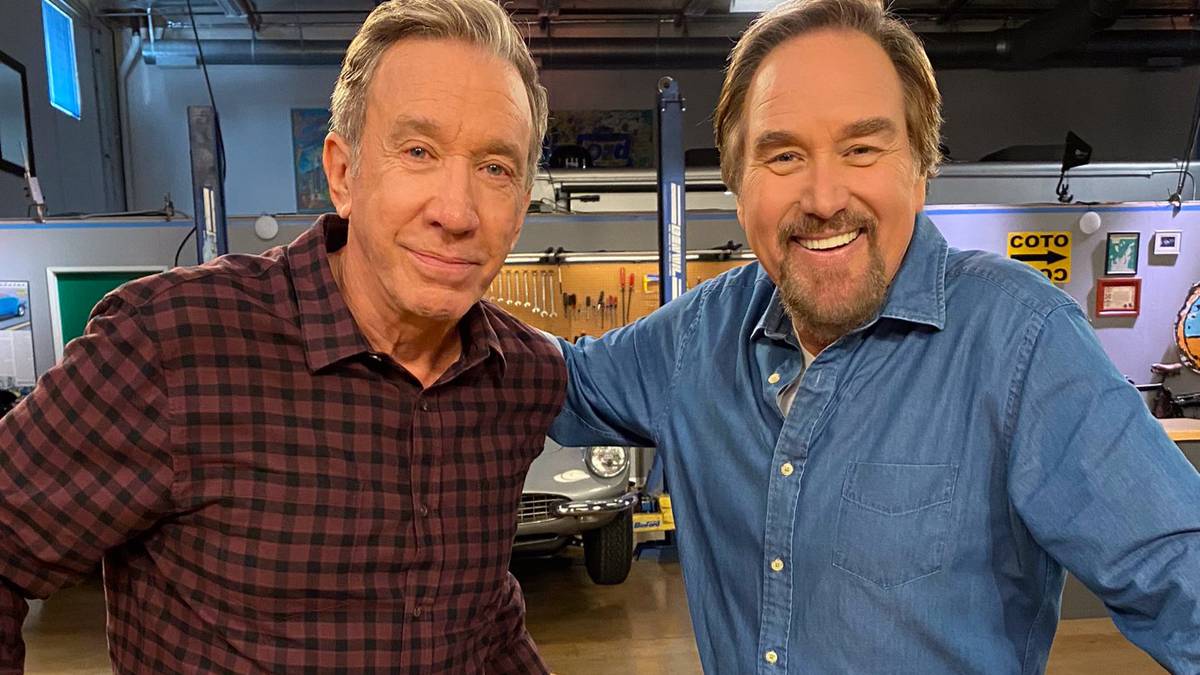 Home Improvement Stars Reunite in Assembly Required First Look