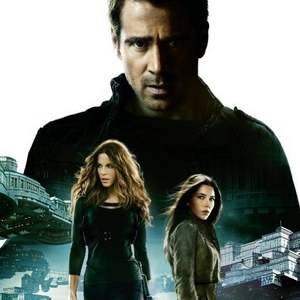 Total Recall Set Photos Reveals Robot Cops!