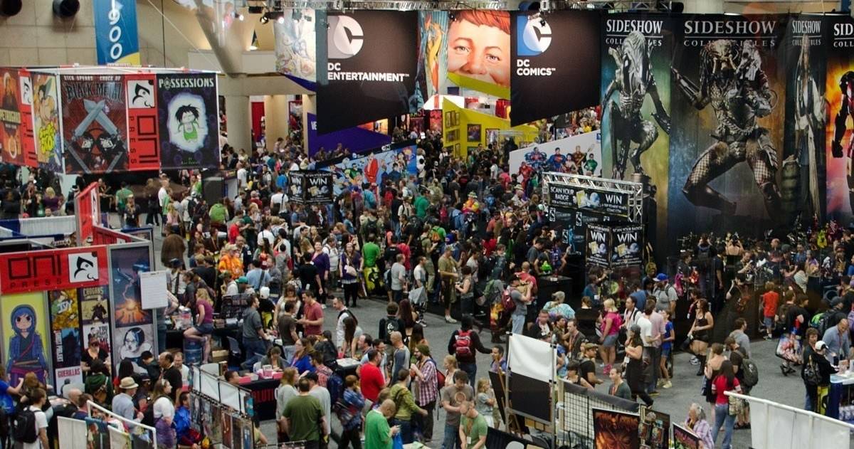 San Diego Comic-Con 2016 Photos from the Convention Floor