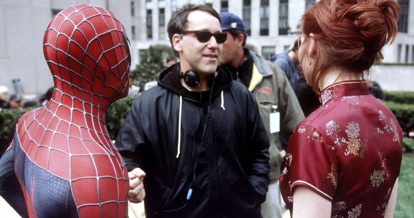 Sam Raimi Recalls Fan Backlash of Tobey Maguire's 'Organic' Spider-Man ...