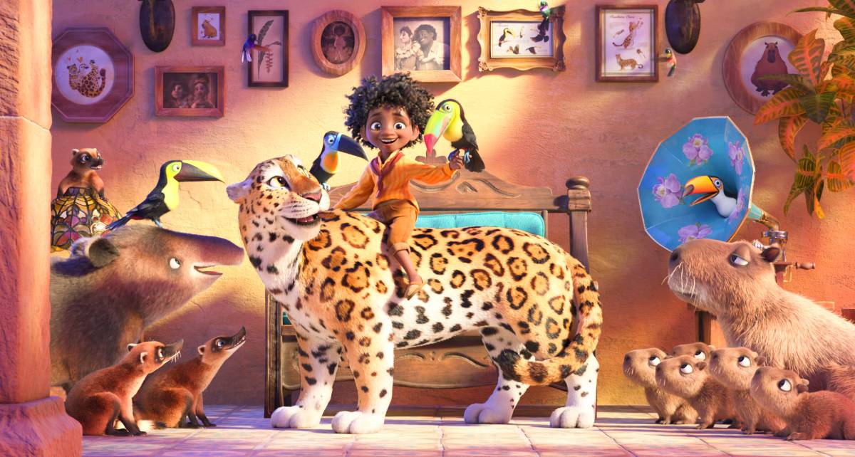 Encanto Trailer Reveals Disney's New Animated Adventure About a Magical ...
