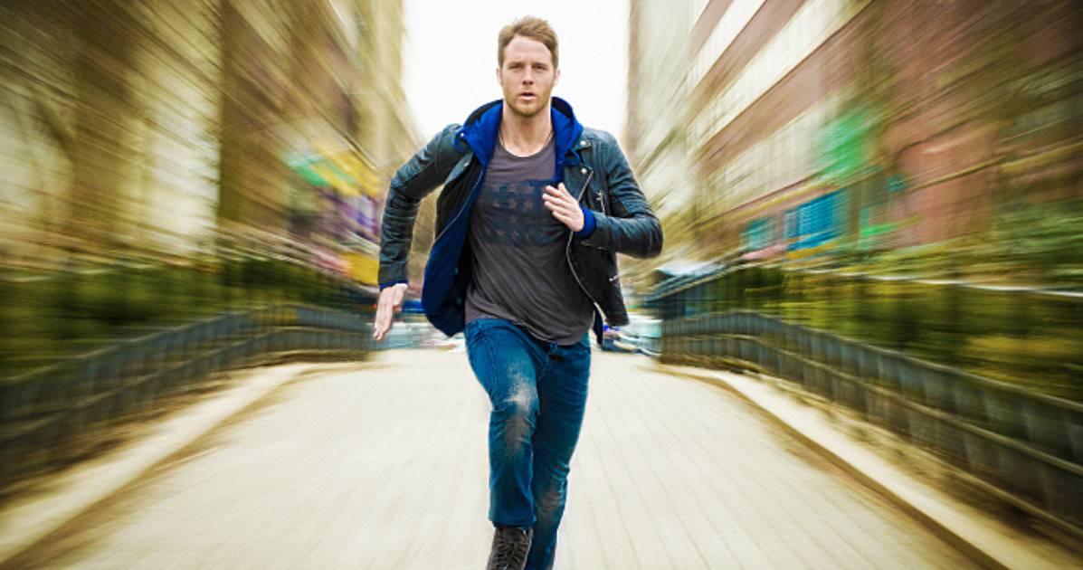 CBS' Limitless Trailer: Bradley Cooper Thriller Gets TV Sequel