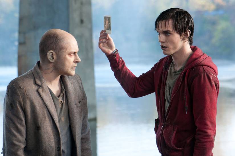 Warm Bodies 'Meet Cute' Photos with Nicholas Hoult and Teresa Palmer