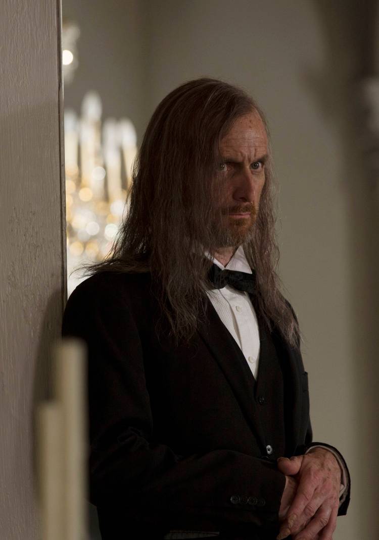 American Horror Story: Coven Episode 2 Photo Gallery