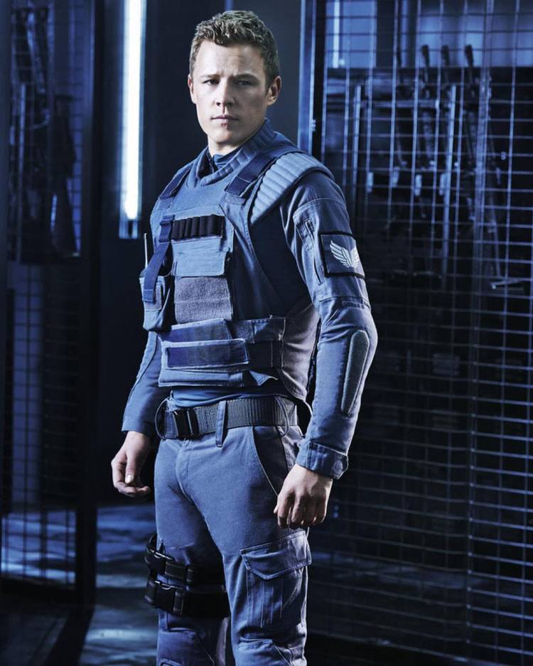 Syfy's Dominion Photos Introduce the Ensemble Cast