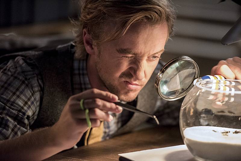 First Look at Harry Potter Star Tom Felton in The Flash Season 3