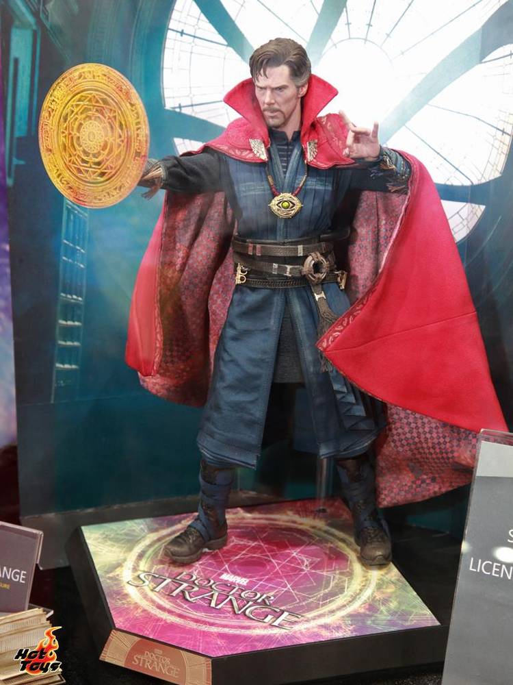 Doctor Strange Hot Toys Action Figure Unveiled