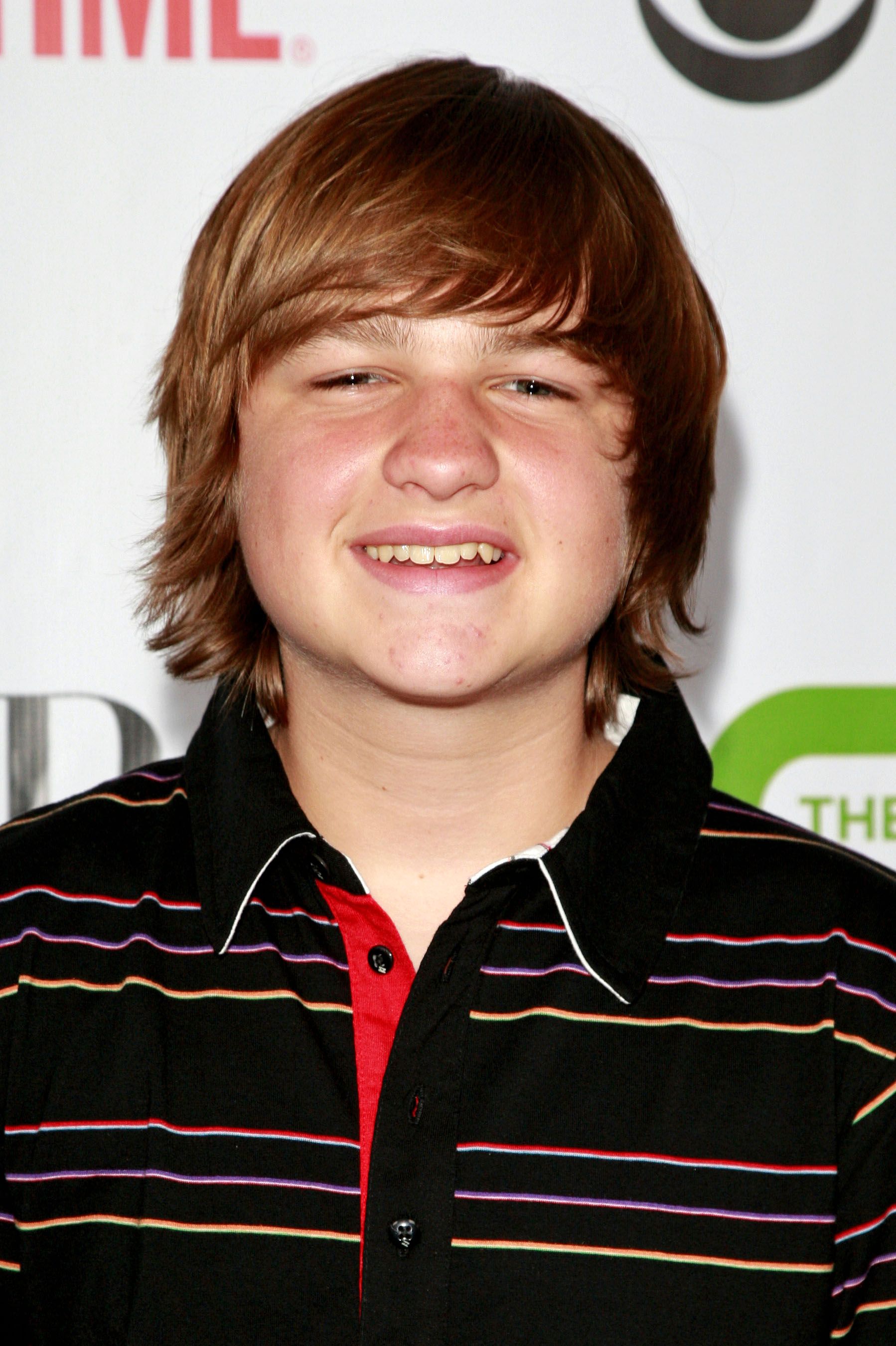 20 Funniest Sitcoms With Laugh Tracks