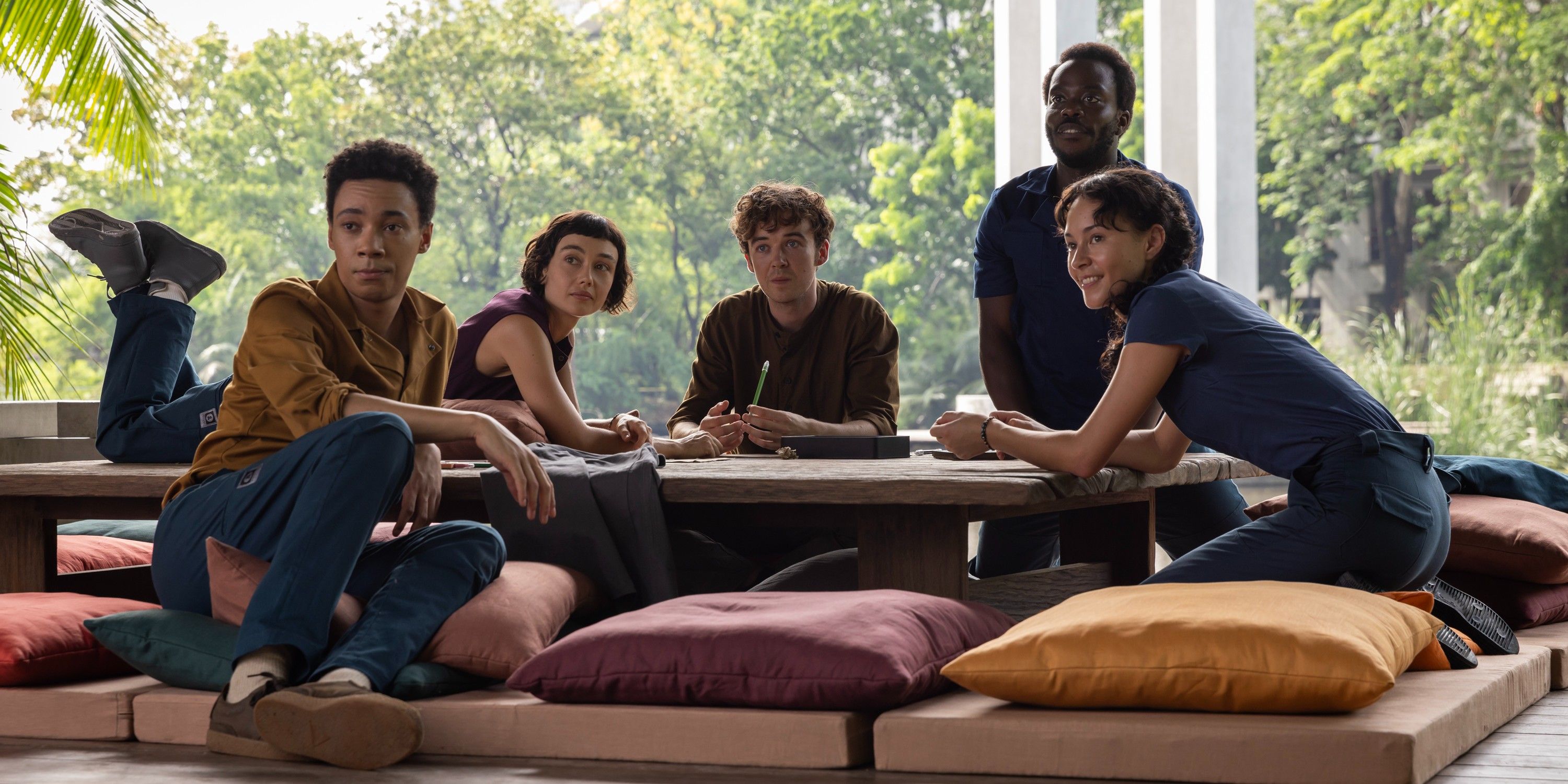 10 Best Sci-Fi Shows to Watch on Hulu After 'Alien: Earth'