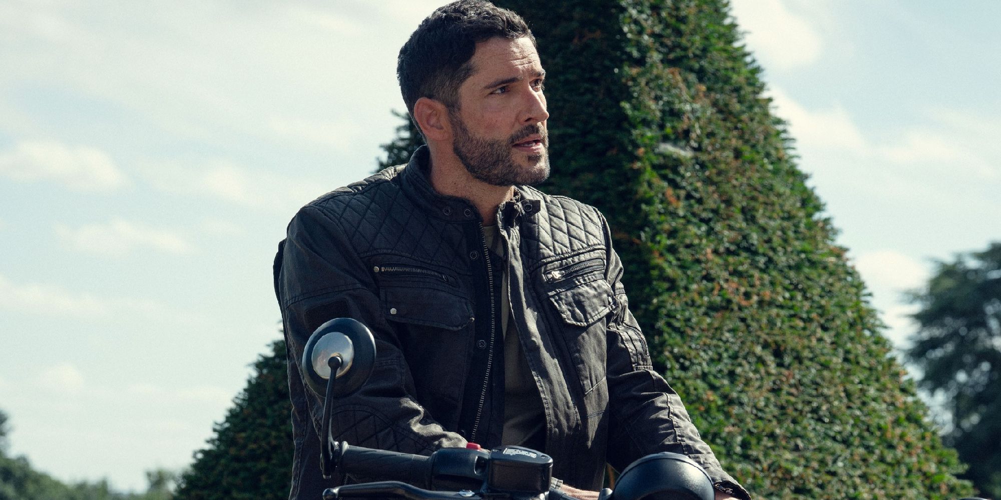 Netflix's Sneaky Summer Hit Is a Satisfying Murder Mystery That Demands ...