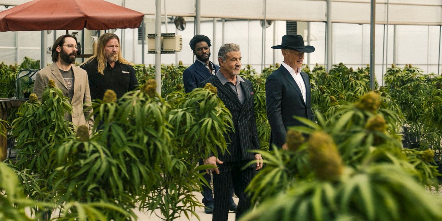 Sylvester Stallone Not Feuding With Robert De Niro: 'It's an Absurd Rumor'